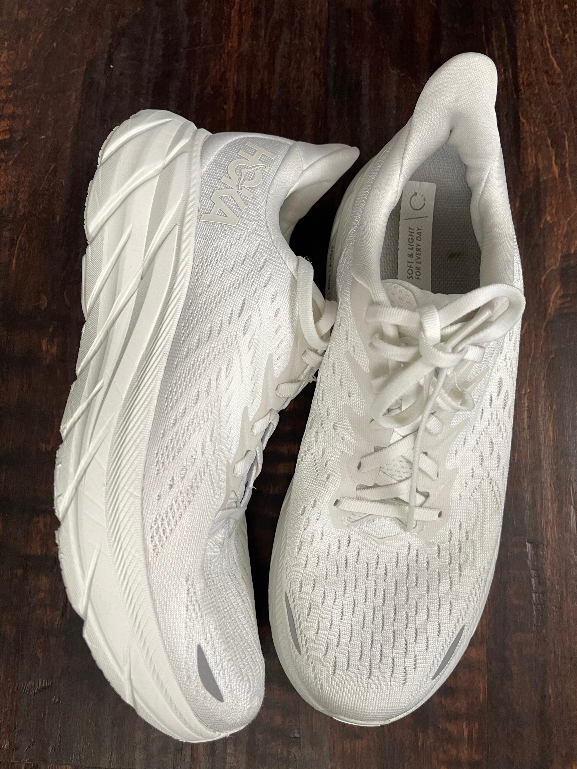 dingy white shoes? try this amazing whitening hack • Mom Hacks
